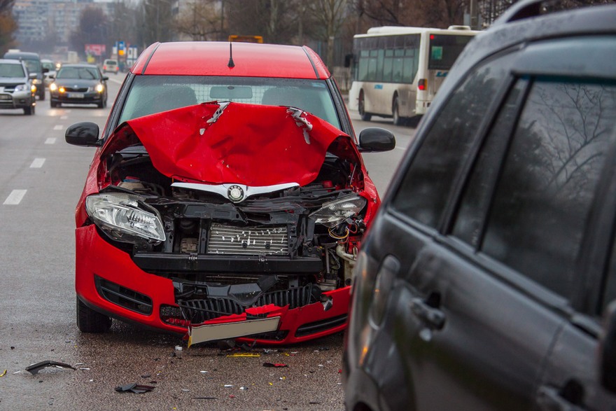 ДТП в Днепре: столкнулись автомобиль "Coca-cola" и "Chery" (фото, видео) - DPChas